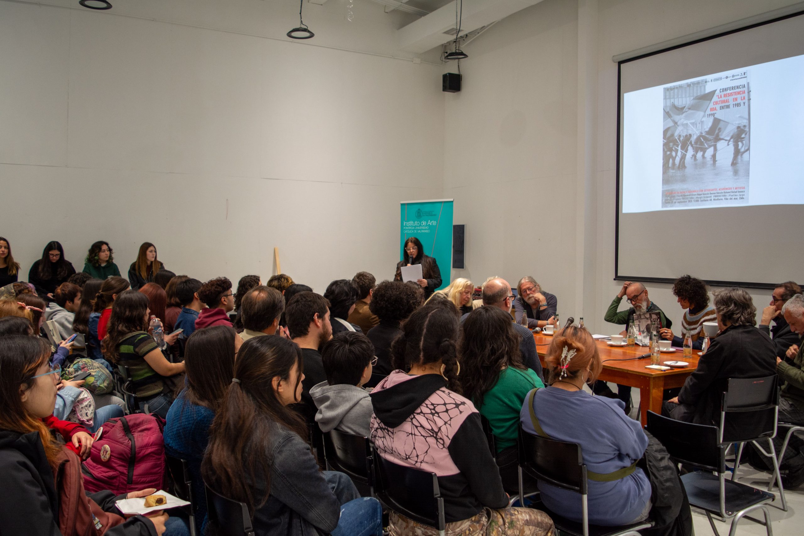 Instituto de Arte PUCV | Conferencia y Encuentro con Harald Hauswald en ...